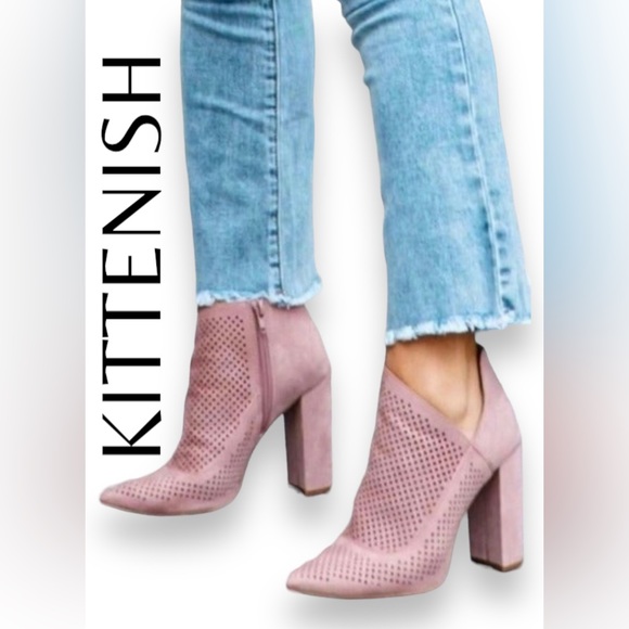 Kittenish | Shoes | Nwob Kittenish Ankle Booties Jessie James Decker In ...